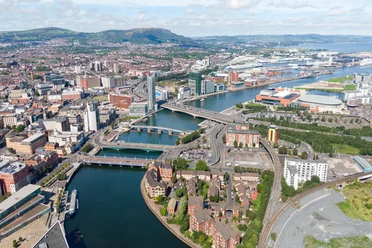 Onde ficar em Belfast? Melhores regiões para se hospedar