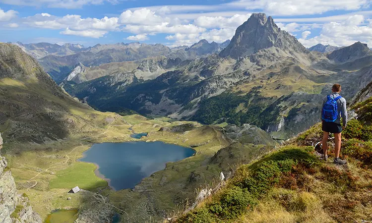 Pico dos Pireneus: saiba como visitar a cordilheira da Europa