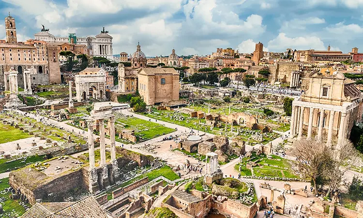 Fórum Romano: tudo sobre uma das principais atrações de Roma